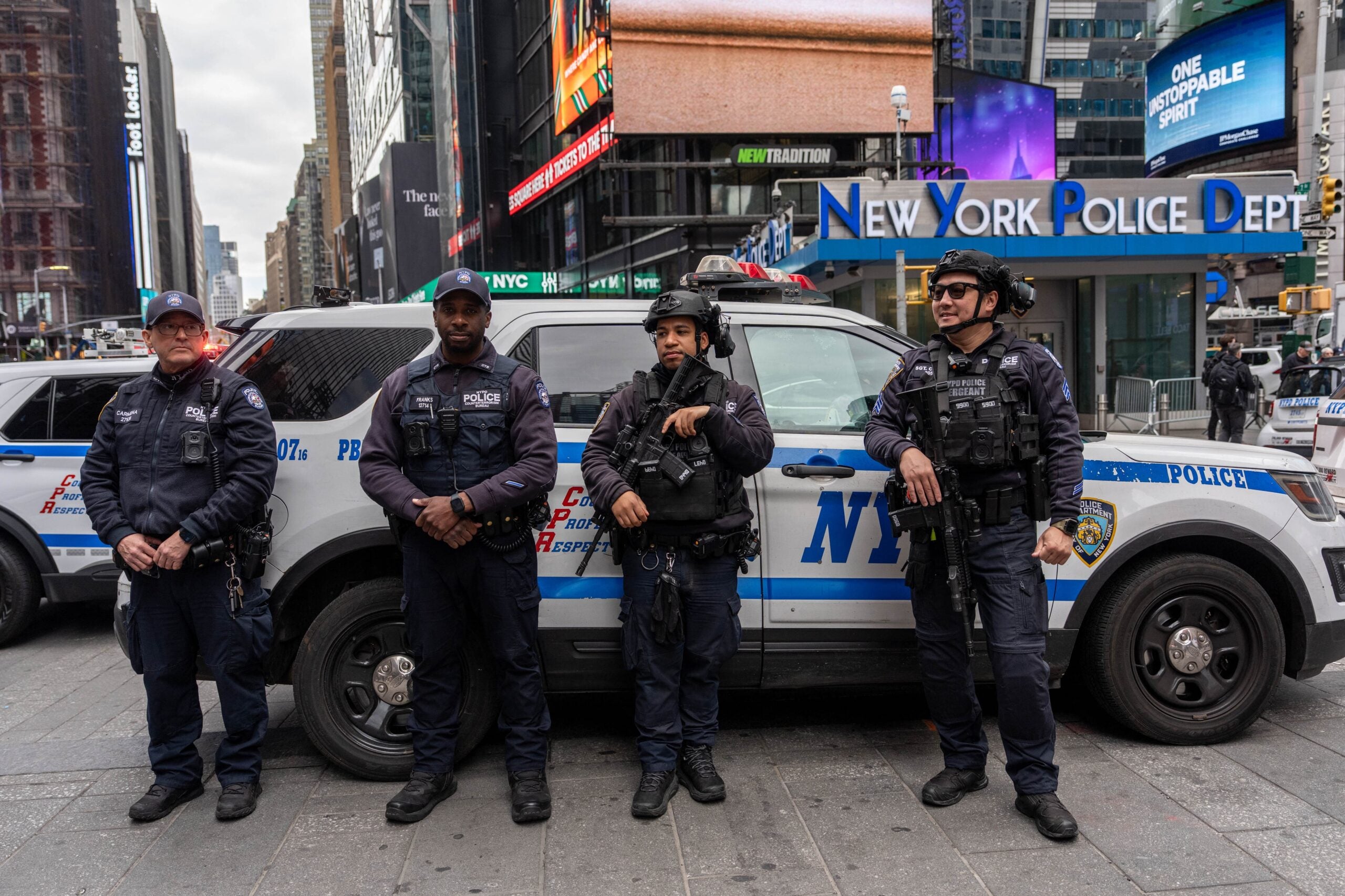 Teen arrested for stabbing death of Worcester man in Times Square