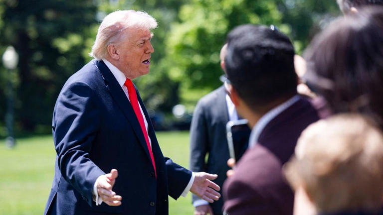 Donald Trump snaps at 'horror show' reporter in fiery exchange: 'Stupid ...
