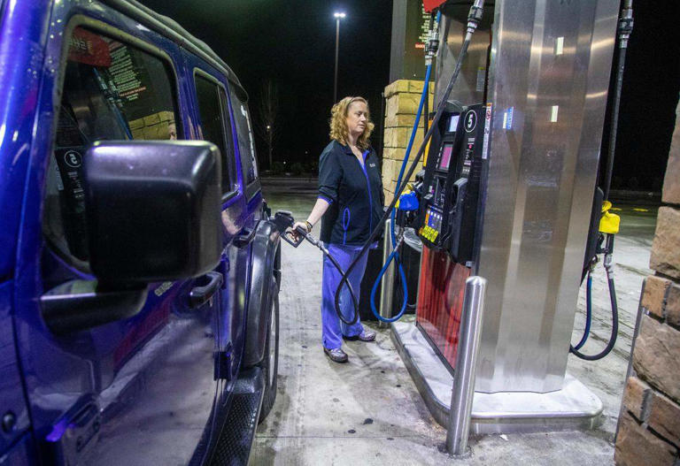 Triangle gas stations say these cards & rewards programs save money. Do ...