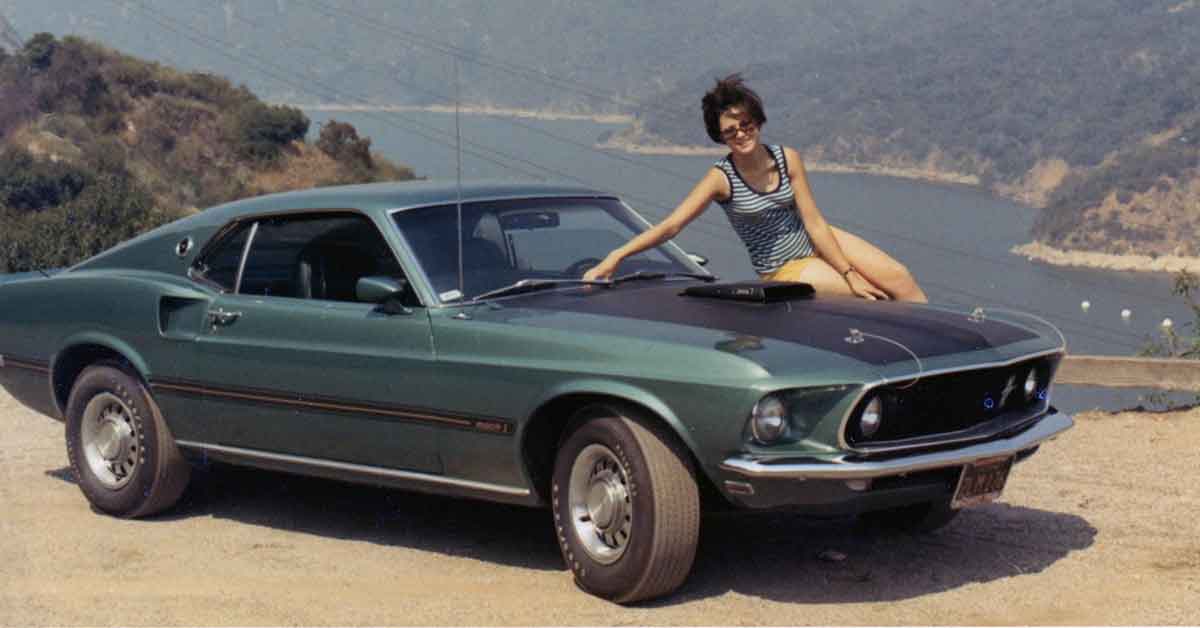 20 smokin’ muscle cars and their top speeds