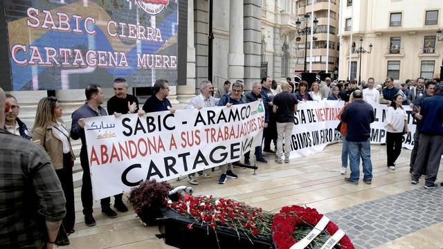 La crisis de Sabic pone a prueba la fortaleza de la industria murciana