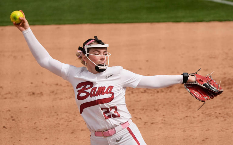 Alabama's Jocelyn Briski, Patrick Murphy receive 2026 SEC awards