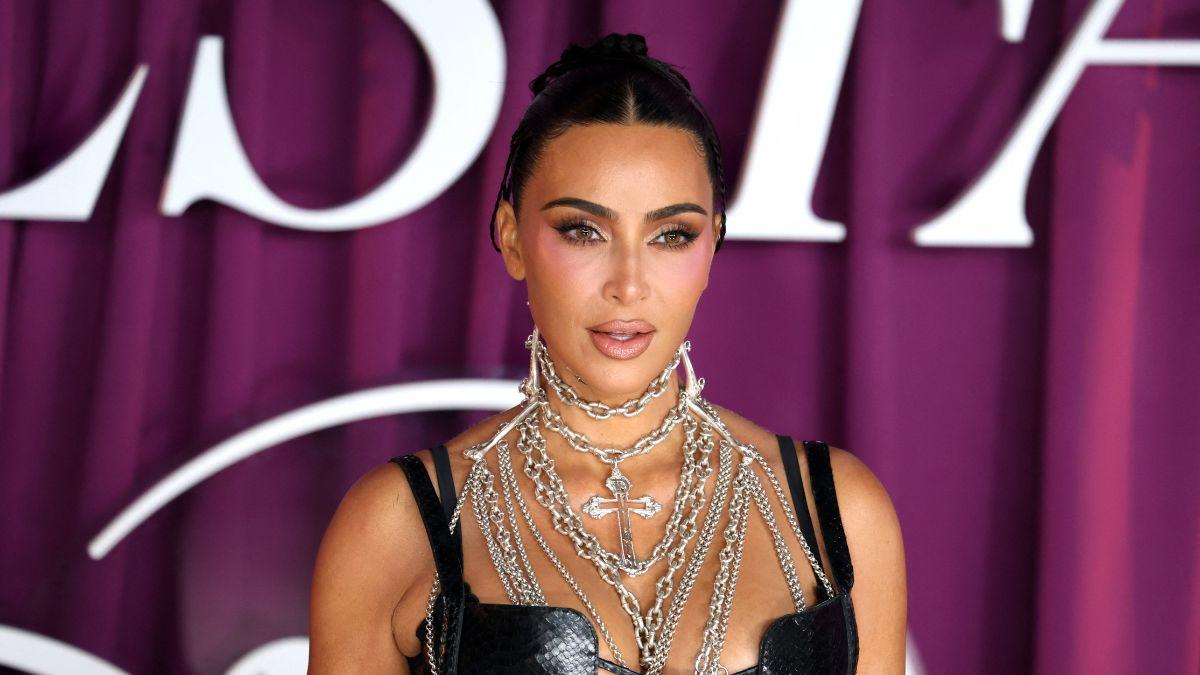 Kim Kardashian skips California bar exam after failed first attempt ...