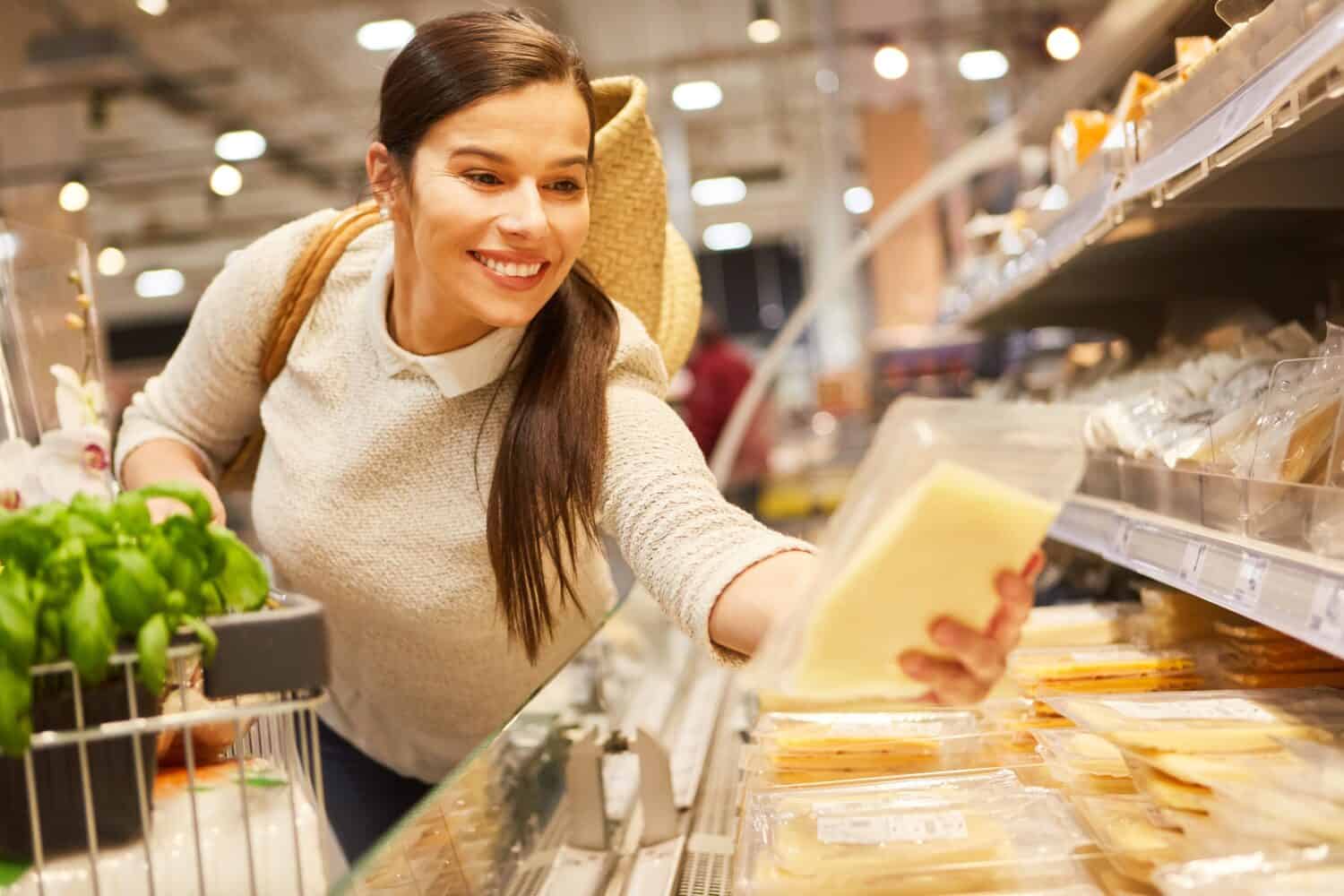 I love cheese, but I avoid buying these 7 cheese brands