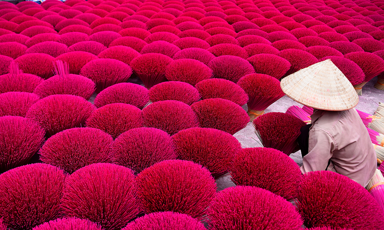 Hanoi’s colorful triumph: How it outshines Singapore on the world stage
