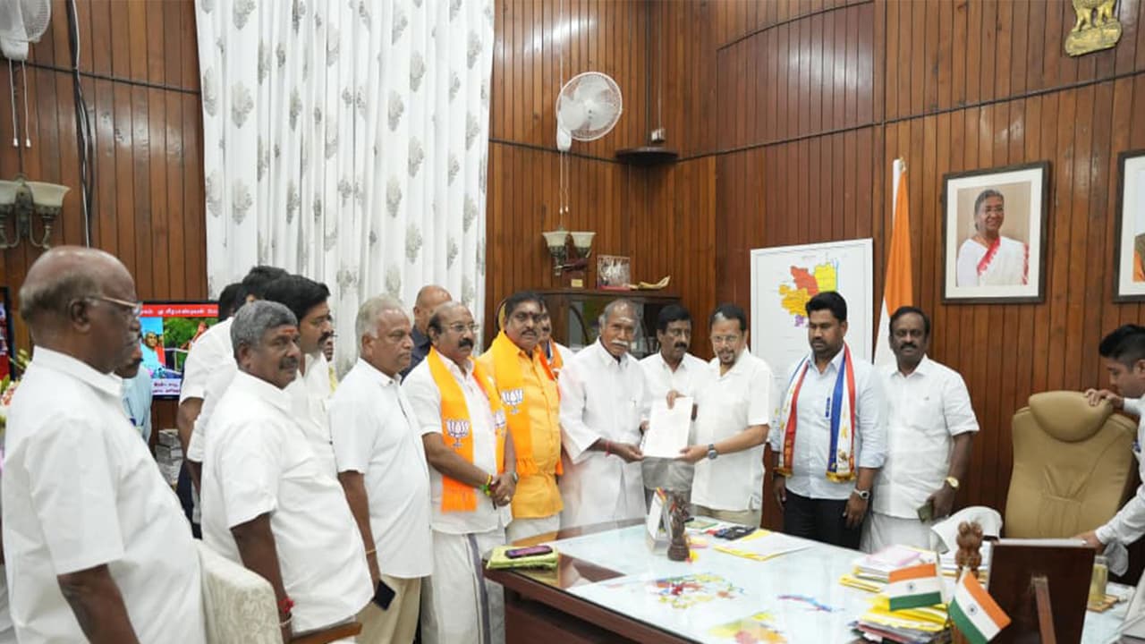 N Rangasamy meets Puducherry LG, stakes claim to form government