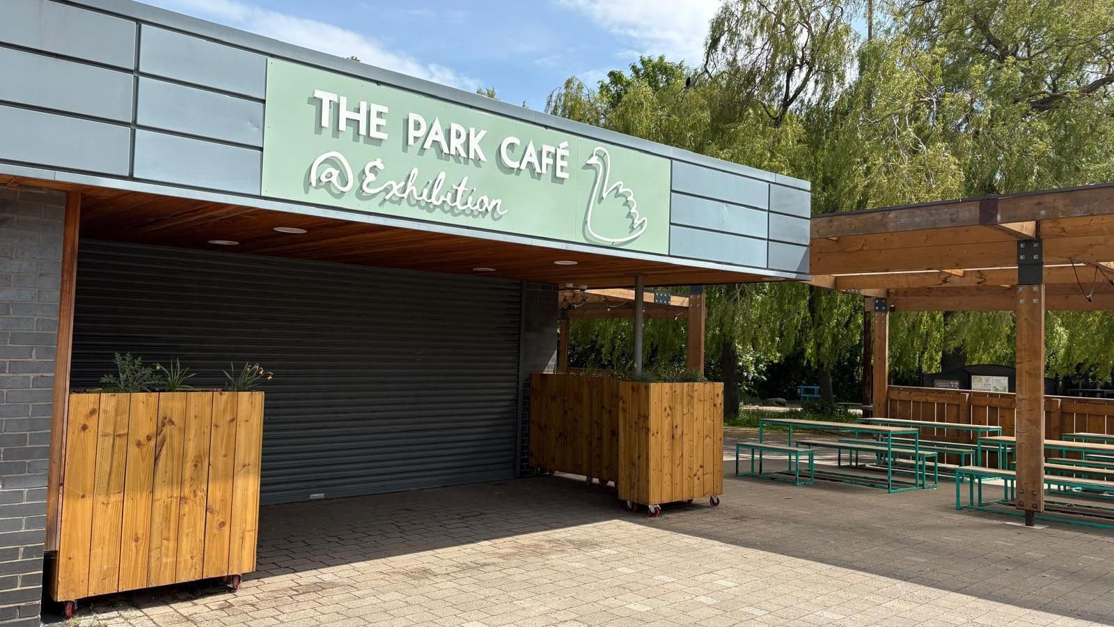 Council looking for operator to reopen cafes