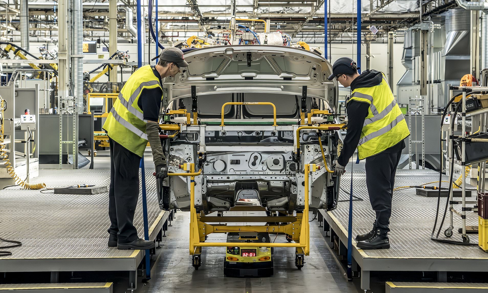 Vauxhall to use Chinese parts for the first time to reduce EV ...