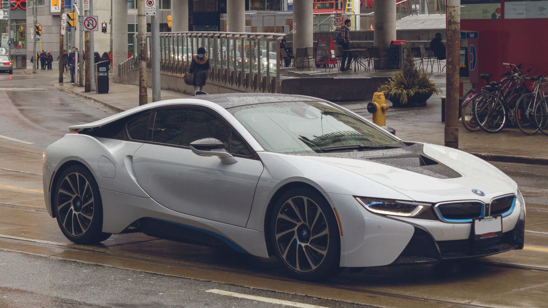20 reasons drivers are keeping their cars longer than ever