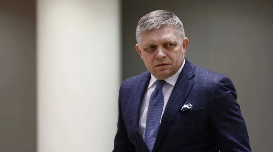 Slovak PM in Moscow calls himself EU's black sheep