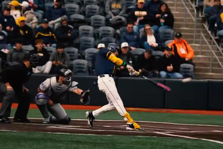 The shotgun throwdown: Friday open thread
