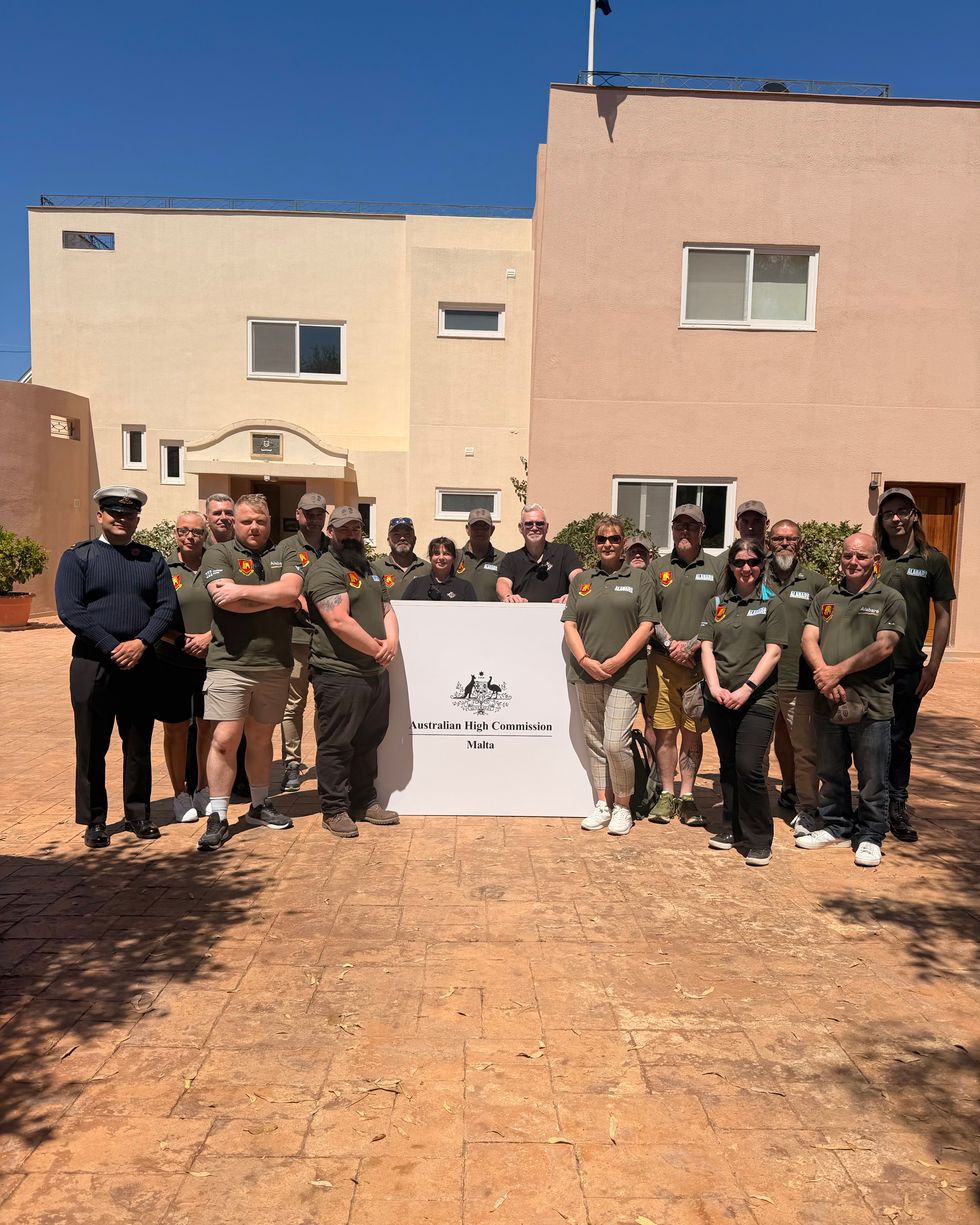 Ex-homeless veterans complete heritage project restoring military ...