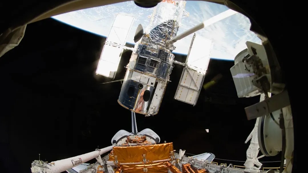 The strange smell astronauts describe after every spacewalk - and where ...
