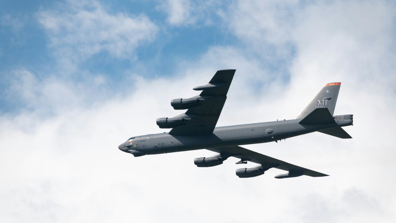 B-52 bombers will finally ditch their 1960s engines this year as Boeing ...