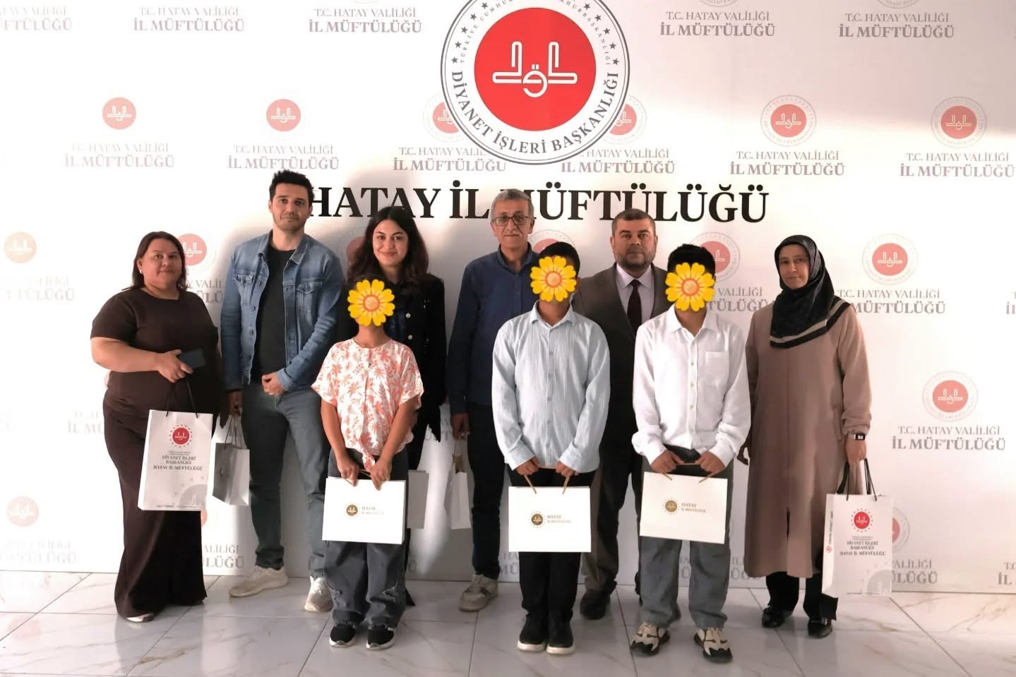 Sevgi evlerinde kalan çocuklar için "Naat" şiiri yarışması düzenlendi