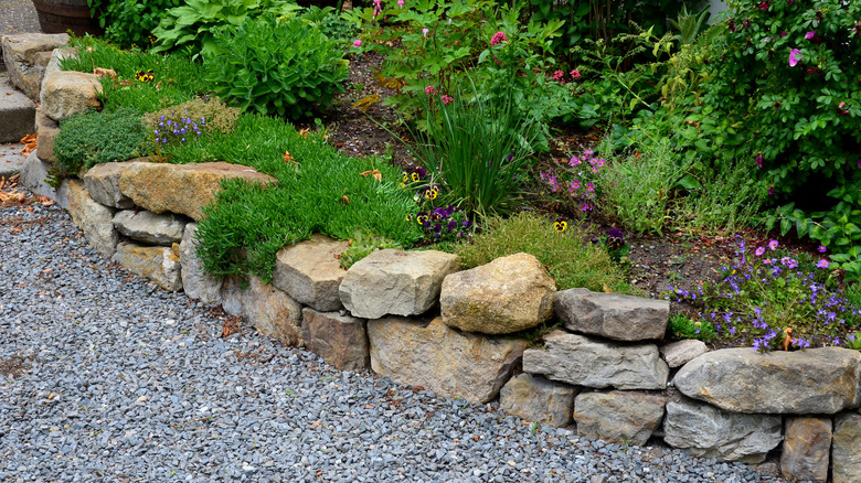 20 stone retaining walls that will look amazing in your yard