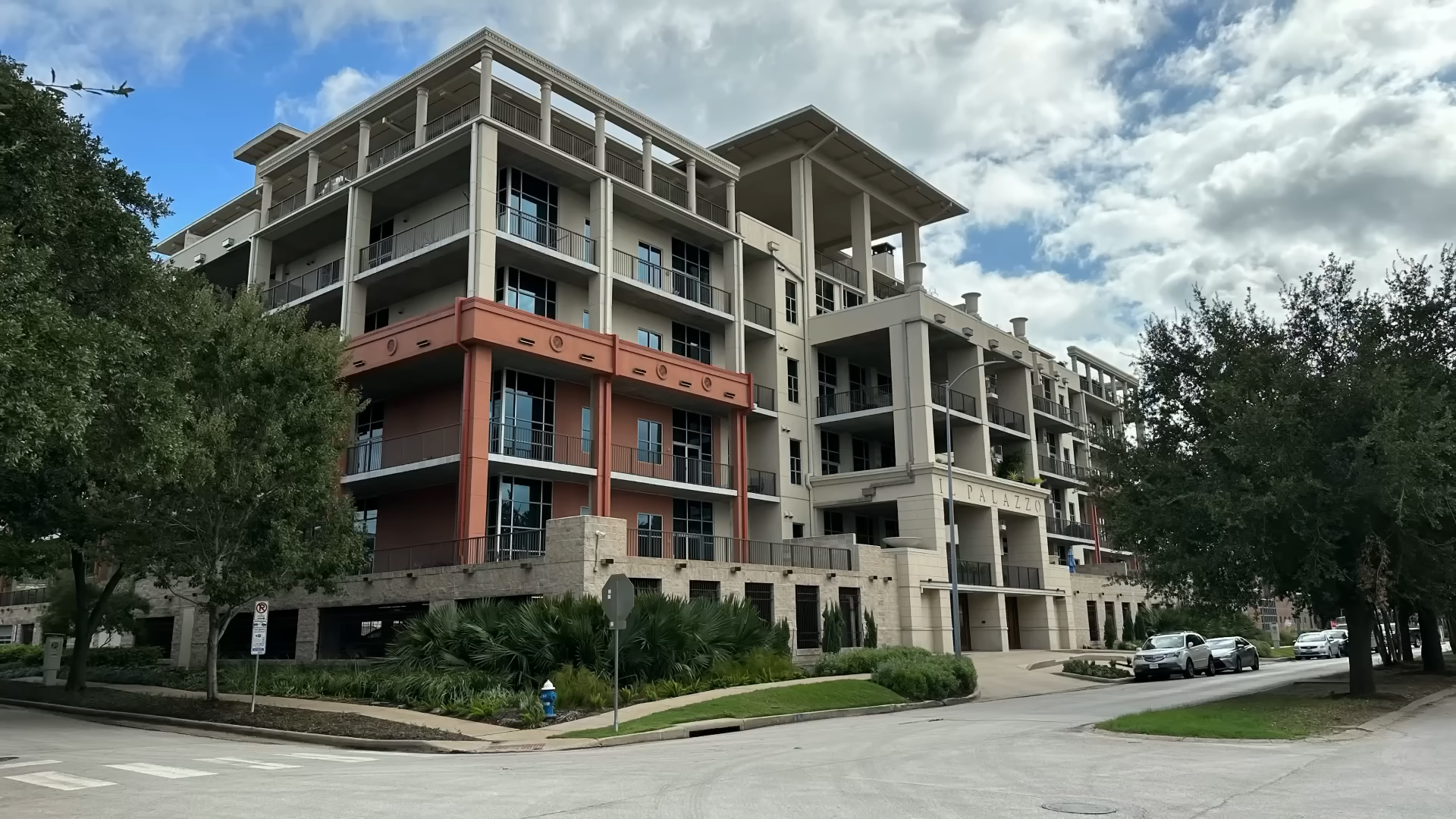 The mystery of America's 15 million empty houses