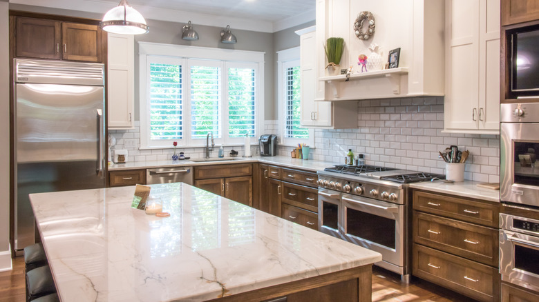 The kitchen cabinet trend that allows you to mix and match is now the ...