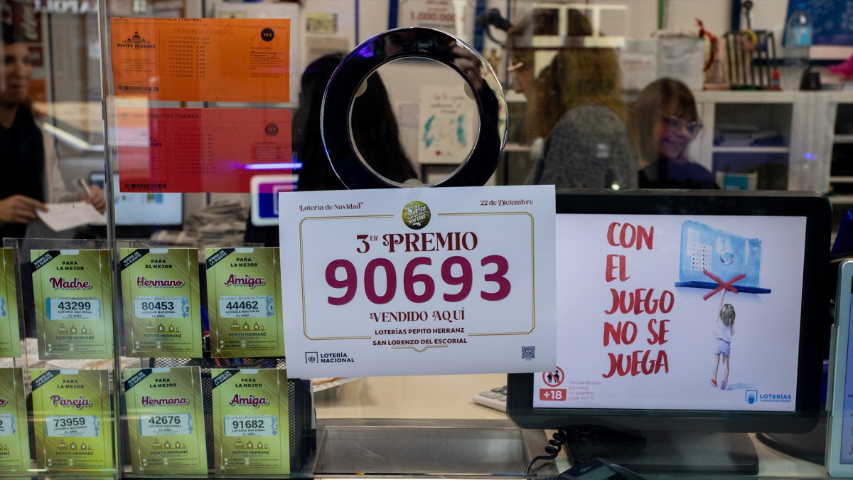 Suben a 114 las denuncias por el impago de la lotería de Navidad del ...