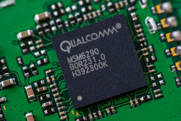 Qualcomm stock is soaring today: What's going on?