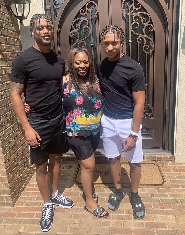 Aunt of Atlanta Falcons brothers is killed after driver 'blacked out ...