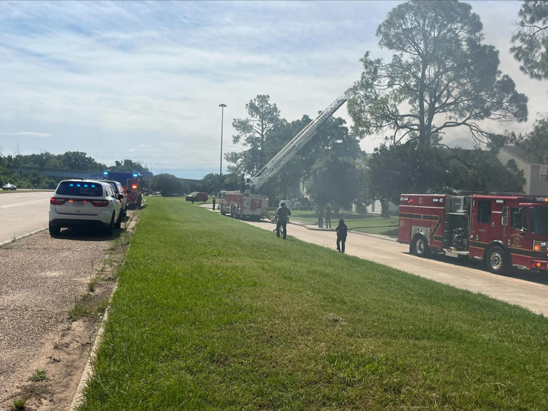 Townhome fire reported on Oden Street