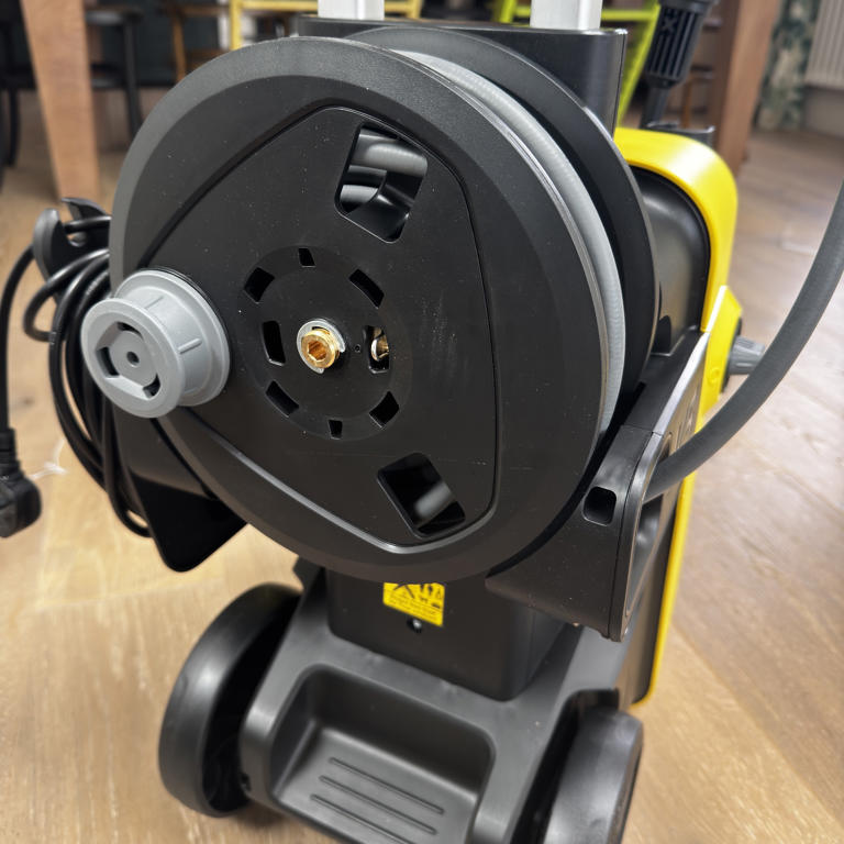 Karcher's new pressure washer is powerful, speedy and no-fuss – my ...