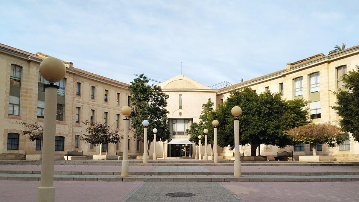 Tres altos cargos del Ayuntamiento de Alicante plantan al juzgado en el ...