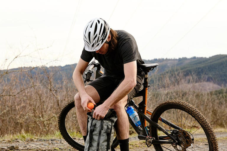 You can use this handy tool to estimate how many calories you burned on ...