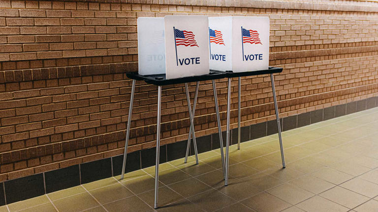Virginia Supreme Court strikes down Democrats’ redistricting plan ...