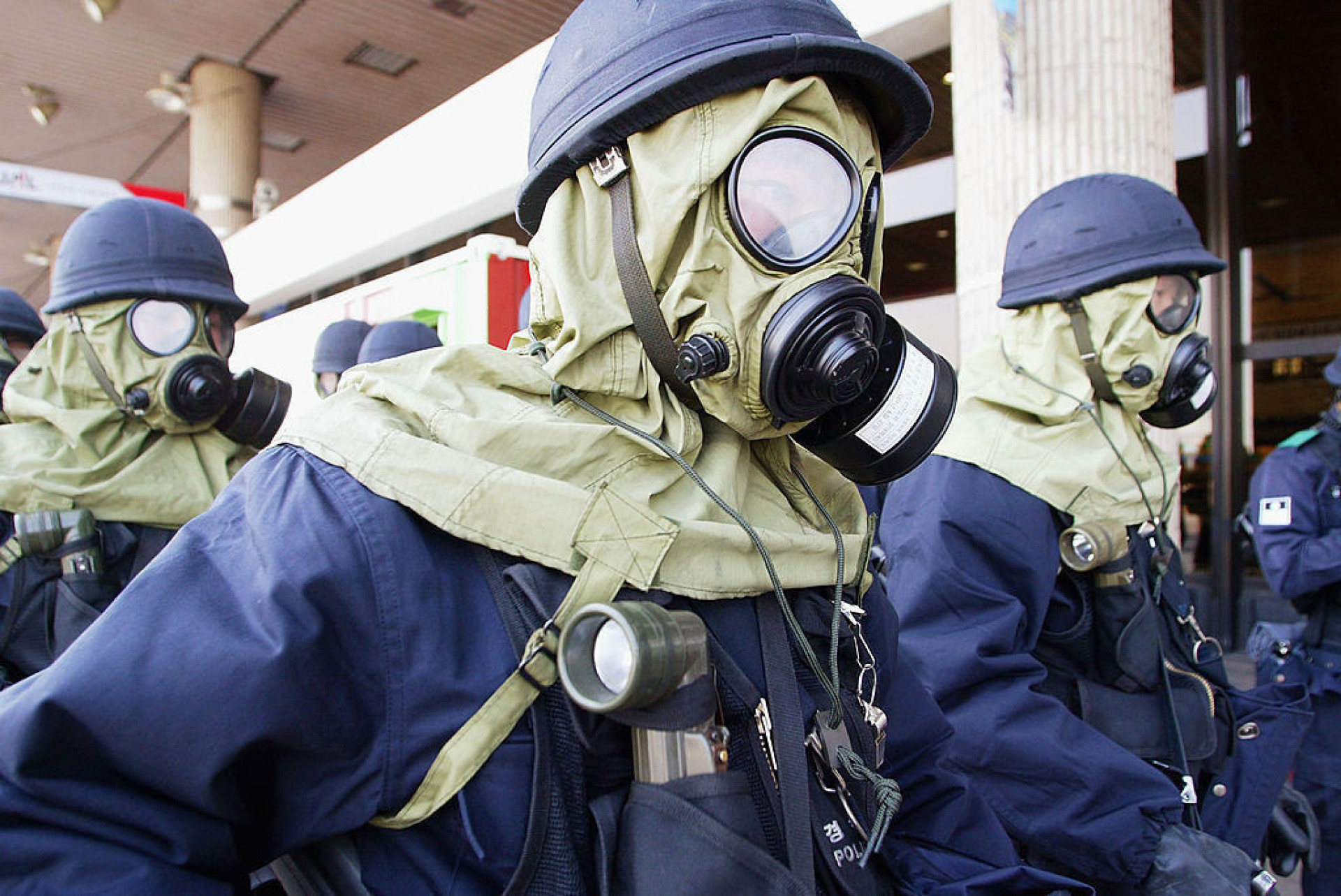 How to stay safe immediately after a nuclear incident