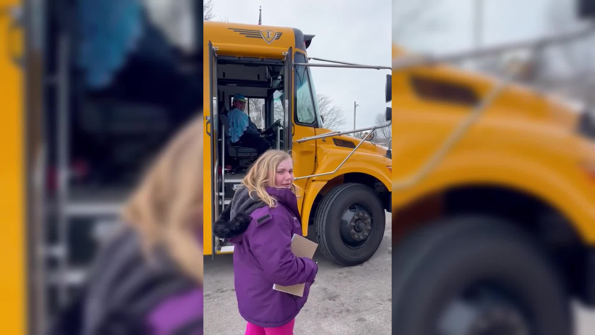 New London bus driver praised for joining in on 'Pigeon' fun