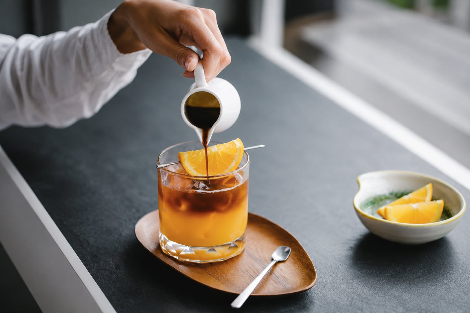 Para qué sirve tomar jugo de naranja con café