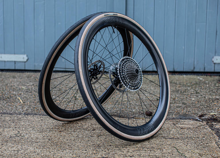 Tune Yokto 4550 wheelset review: a no frills, confidence-inspiring ...