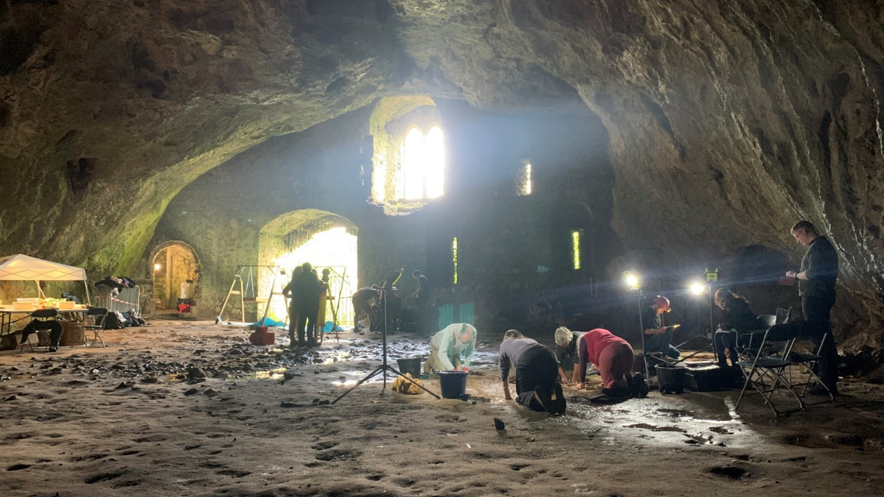 Once-in-a-lifetime discovery: Ancient cave found beneath a 1,000-year ...