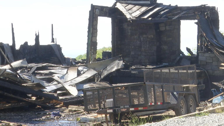 Blowing Rock home destroyed in early morning fire
