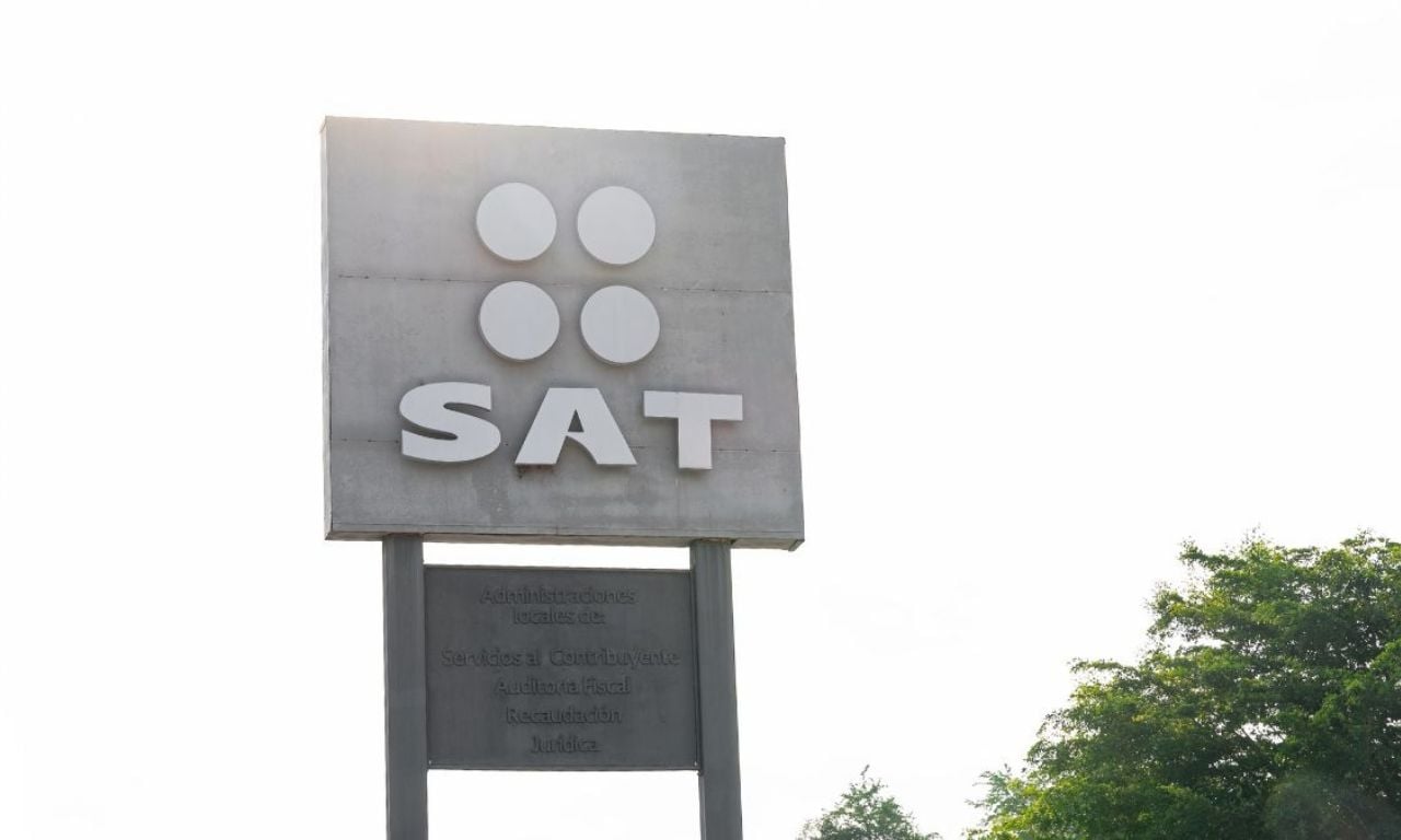 SAT alerta a personas con saldo a favor por error en su cuenta bancaria ...