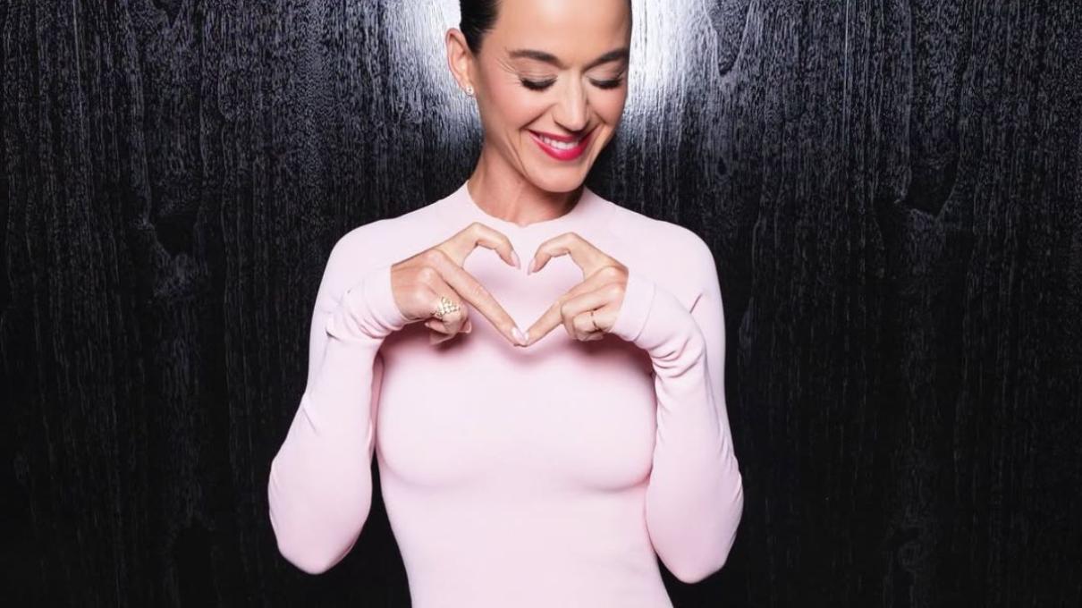 ¿Quién acompañará a Katy Perry y Lisa en las ceremonias del Mundial 2026?