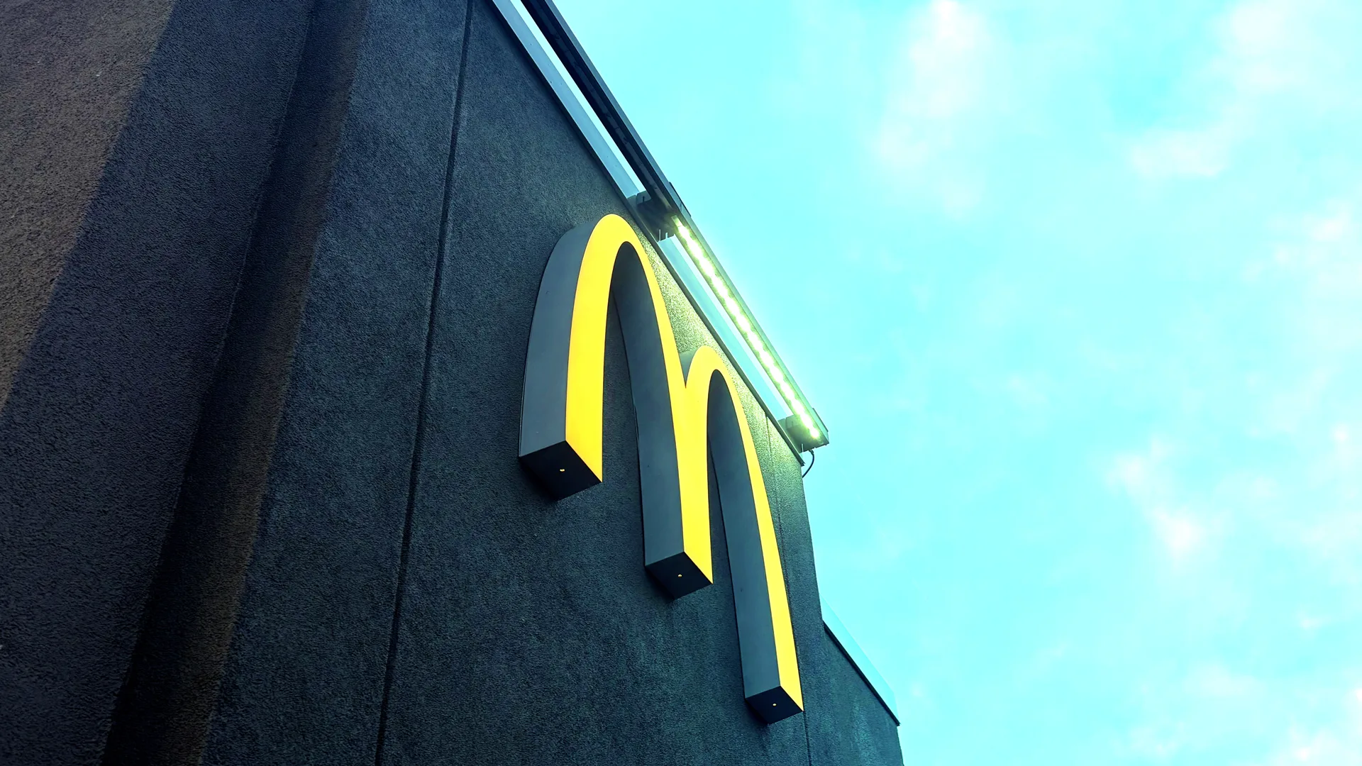 McDonald’s made a strategic pivot and introduced a big new burger. It’s ...