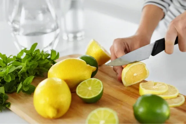 Ni la nevera ni la encimera: el sitio ideal para conservar los limones ...