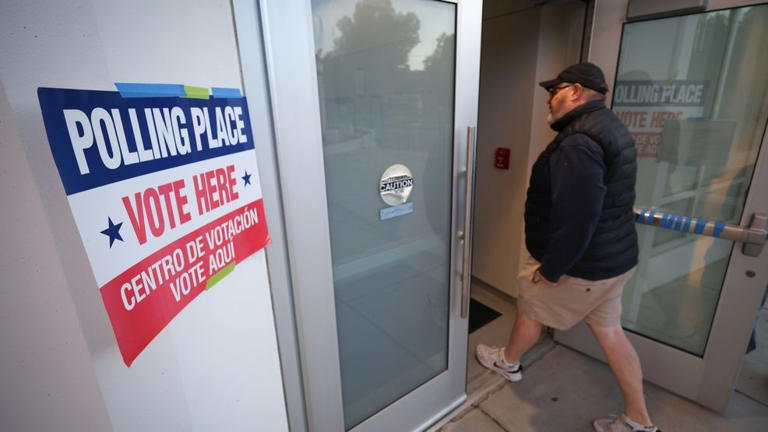 Analyst: No clear path for Virginia redistricting after high court ruling