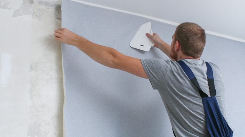 Wallpaper vs. paint: What's the best option for your room?