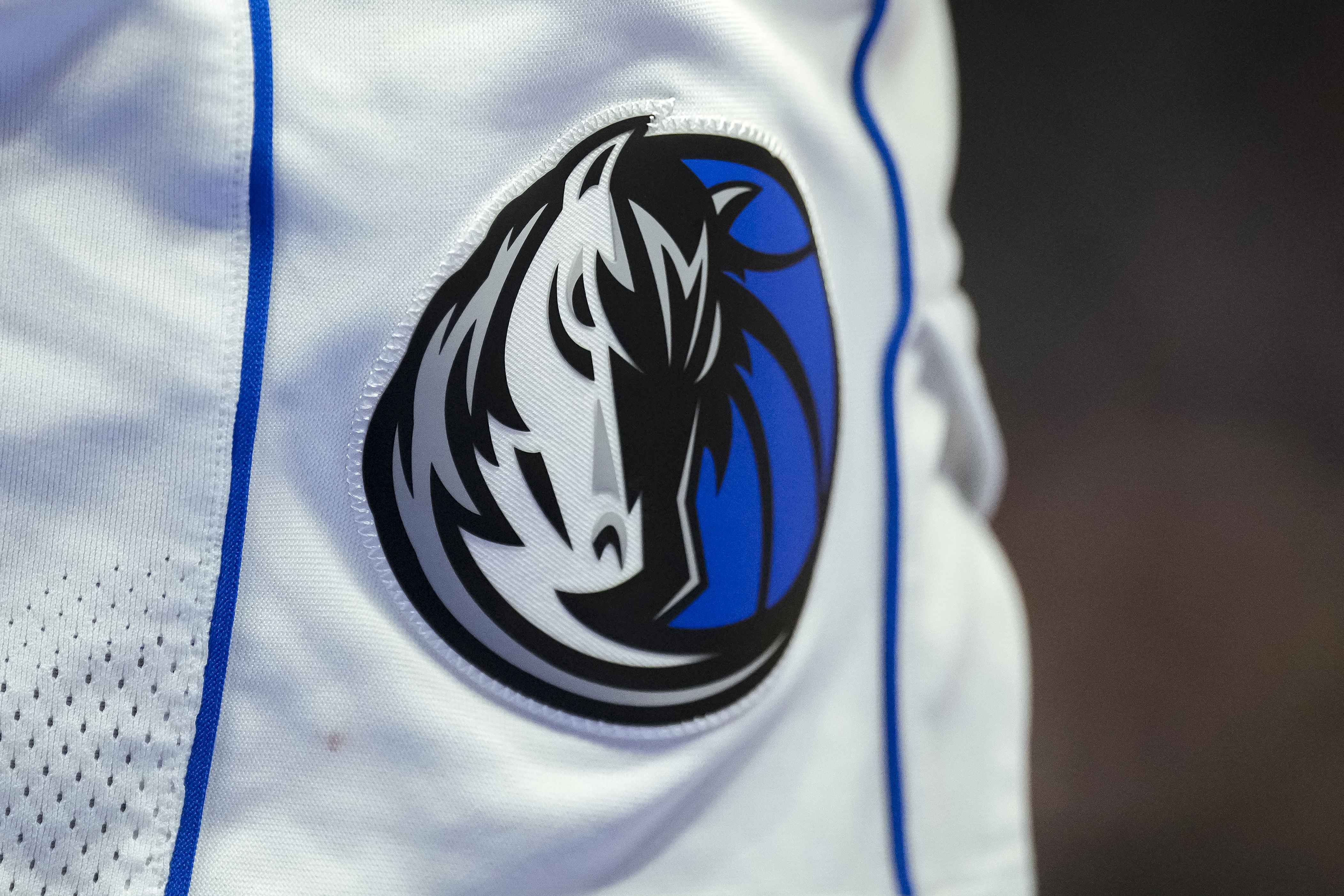 Mavericks hire Mike Schmitz as GM, officially replacing Nico Harrison ...