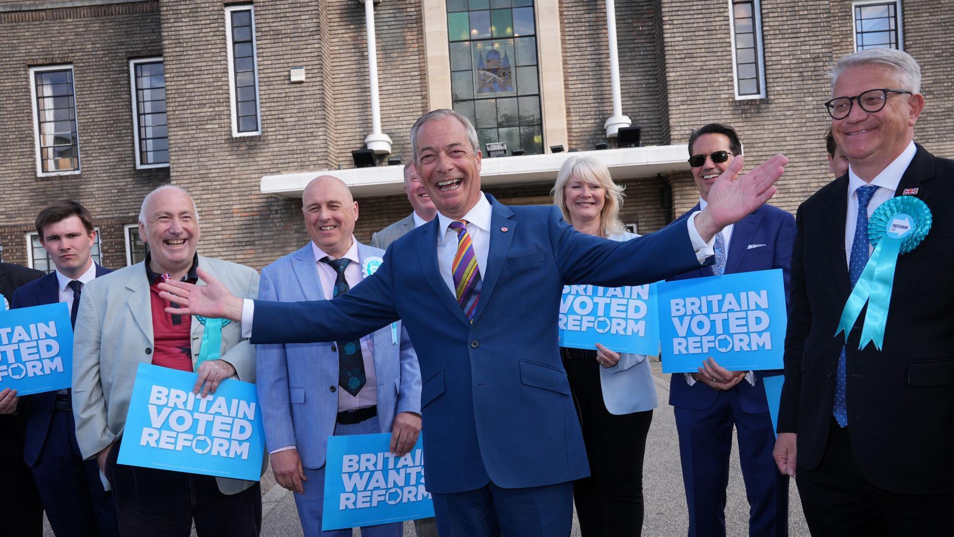Labour vote sinks in London as Greens make gains