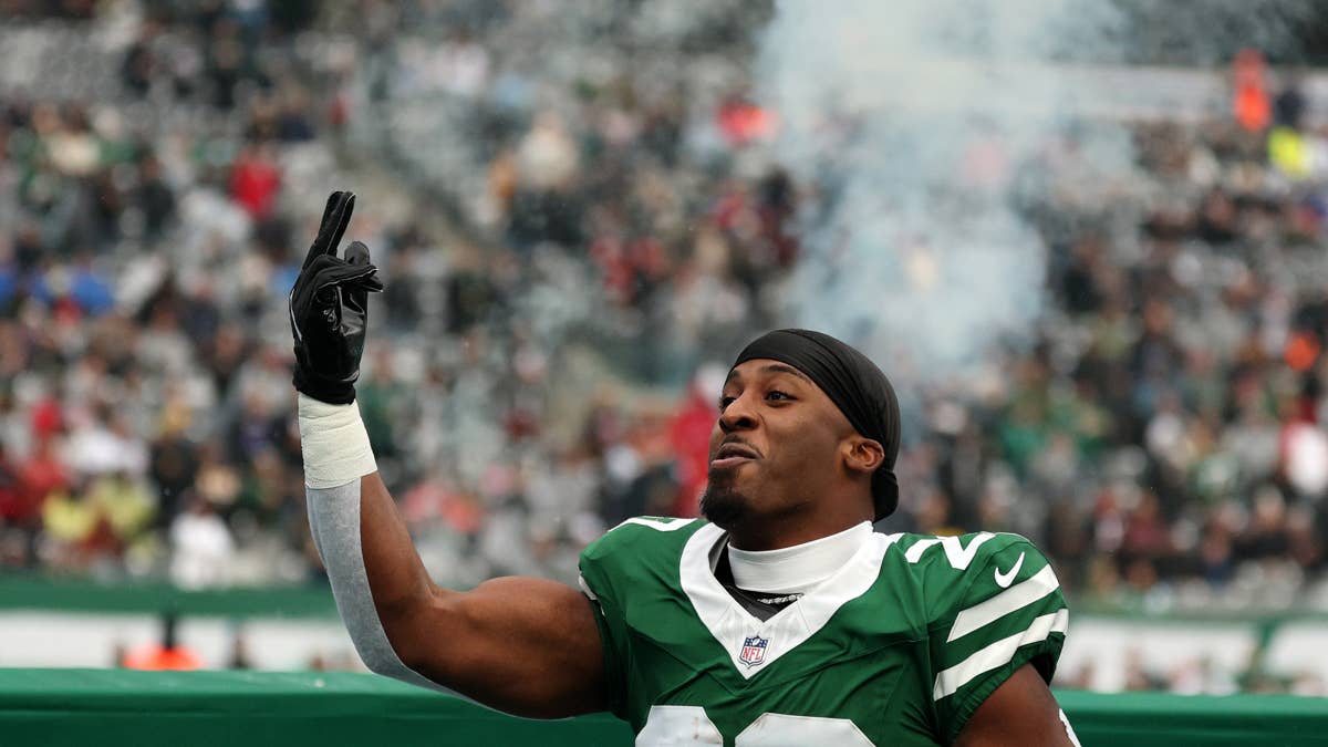 Jets fans torn on Breece Hall's $45 million contract extension
