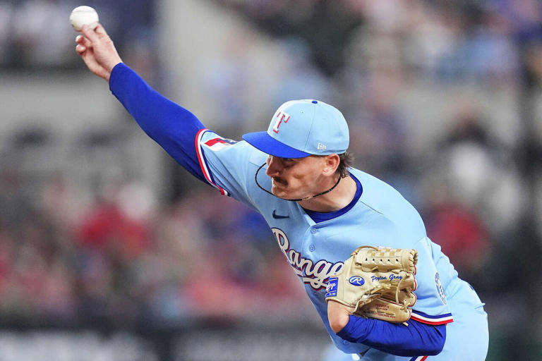 For Rangers' Peyton Gray, mom's resilience in cancer battle served as ...