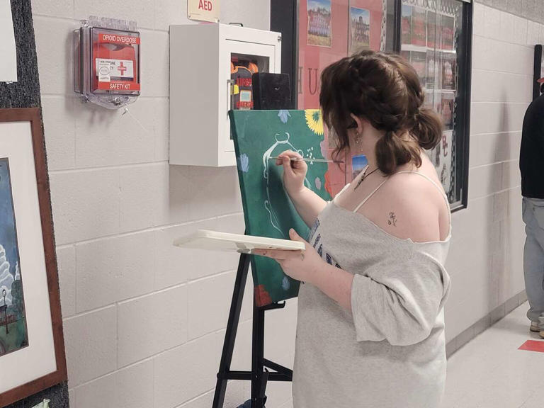 Spring art show exhibits works of Benzie Central students