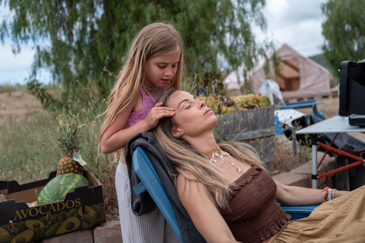 The Era Of The Tiger Mom Is Over Enter The Beta Mom