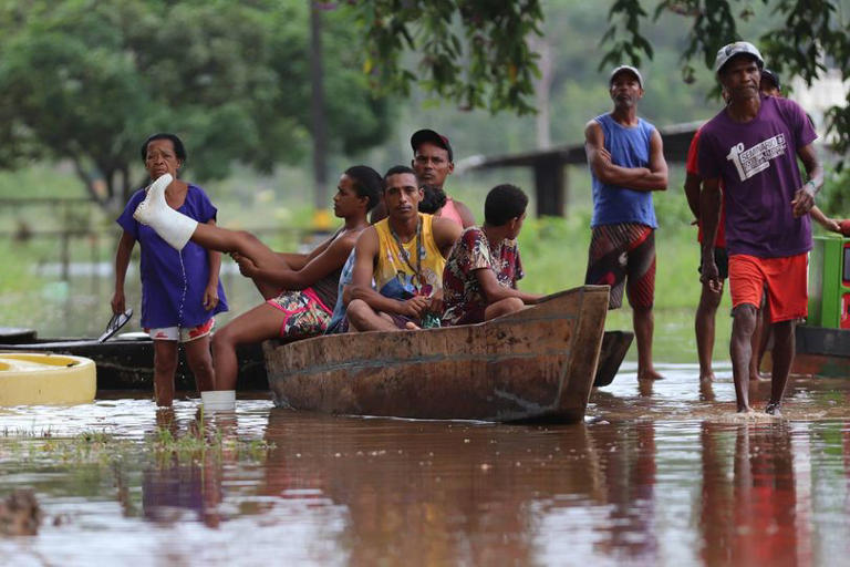 Super El Niño looms as Met Office warns of record temperatures and ...