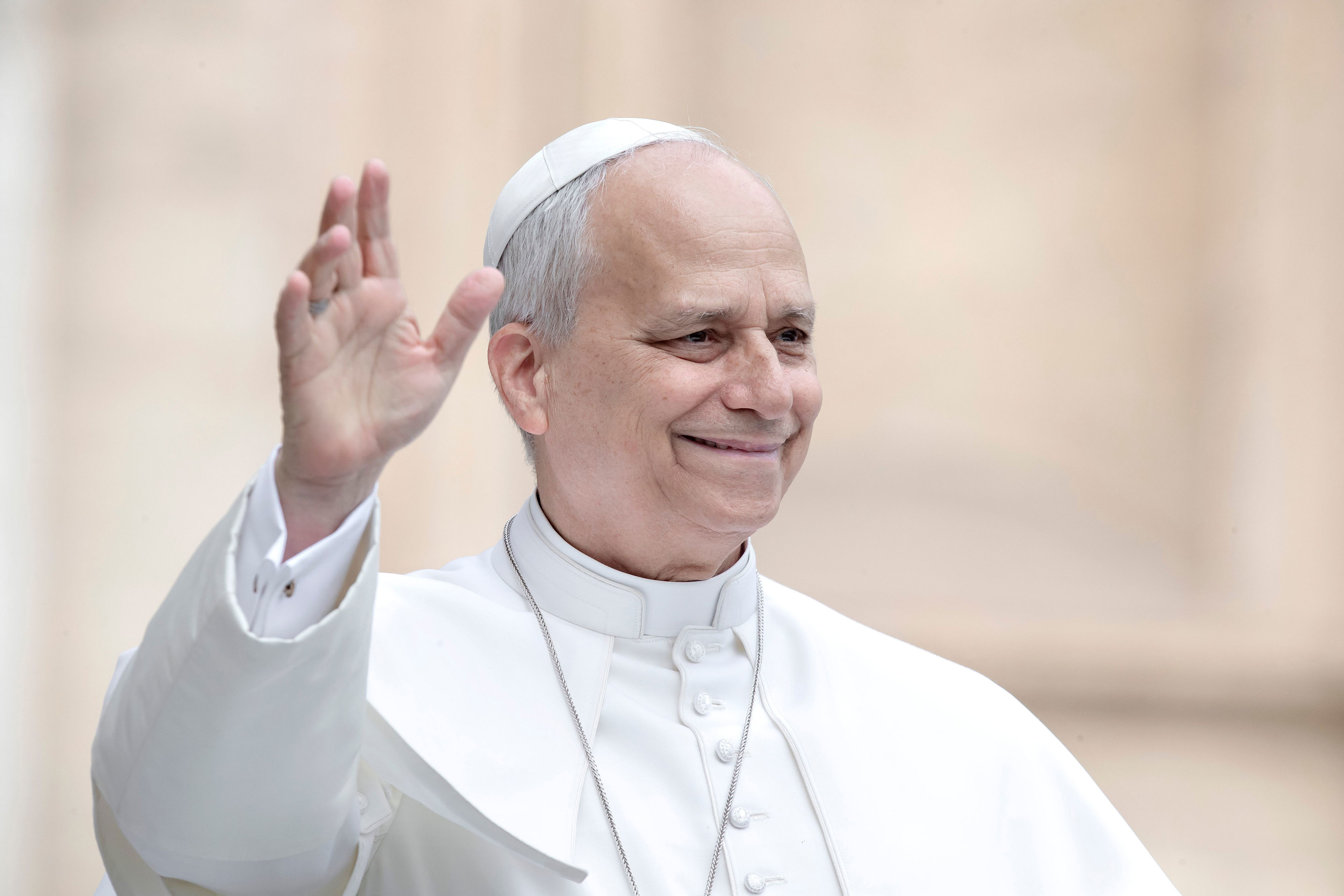 The pope wore a pair of obscure old Nikes